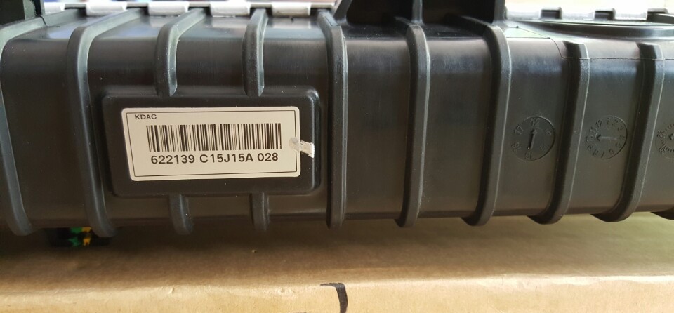 Két nước Captiva máy xăng chính hãng GM# 20777047